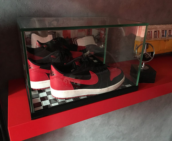 Vitrine pour chaussure de collection - Miroiterie - Verres & Structures